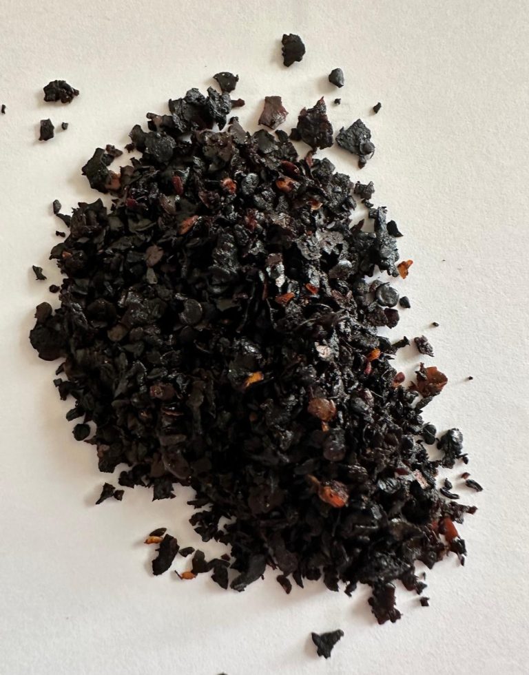 Isot / Urfa Biber Chilli Flakes - The Spiceworks | Online Wholesale ...